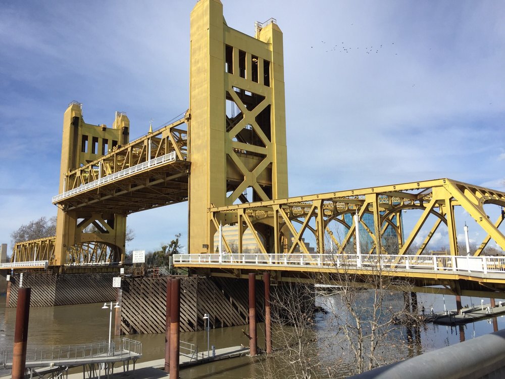 Tower Bridge, Sacramento: First in Cantilever | Creative Composites Group